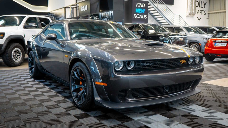 Dodge Challenger R/T Scat Pack Widebody HEMI ORANGE - Auto Outlet ...